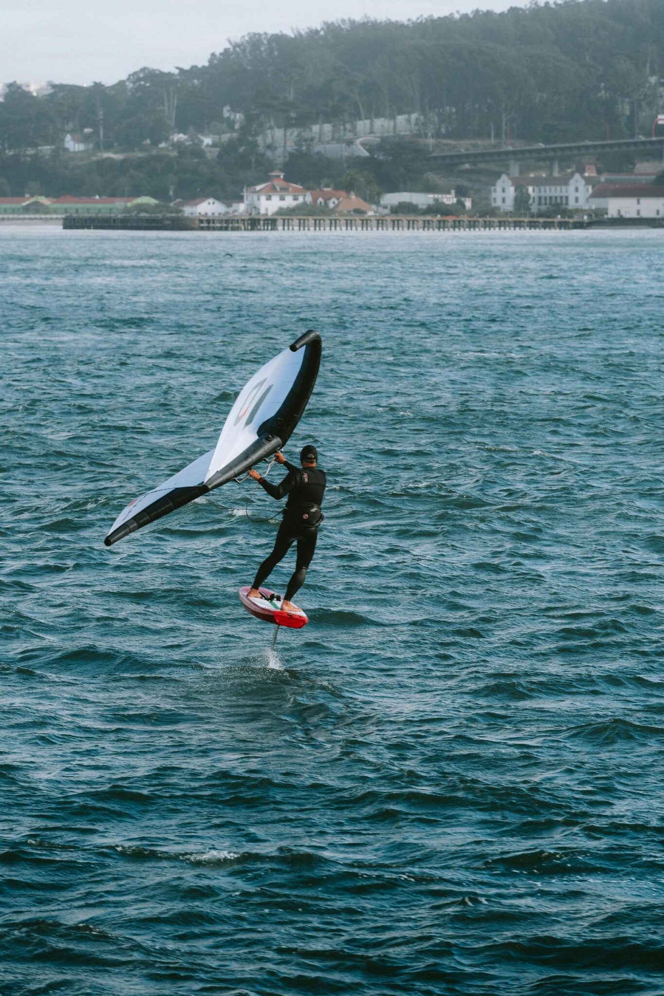 Les meilleurs spots de wing foil en France pour debuter